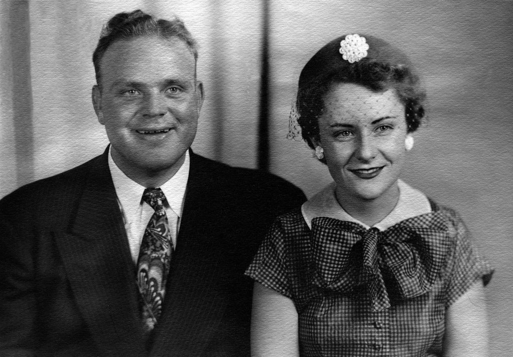 What caused Dan Blocker death? His Bio: Son, Actor Funeral, Net Worth ...