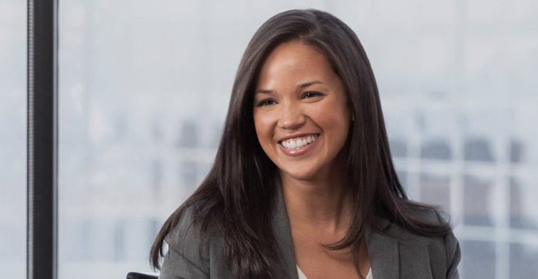 Valerie Jarrett daughter, Laura Jarrett's Wiki: CNN, Wedding, Age ...
