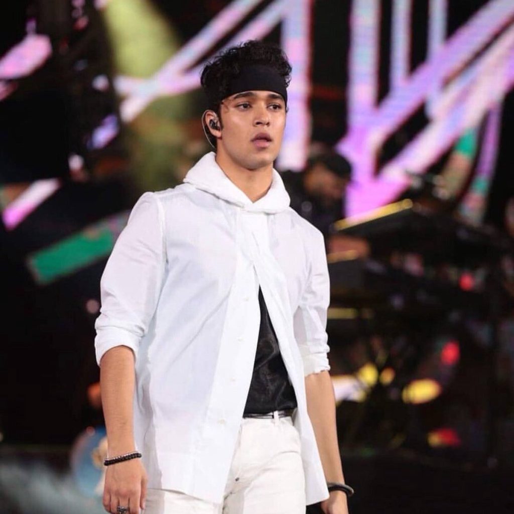 CNCO member Joel Pimentel Bio: Height, Family, Brothers, Parents, Gay