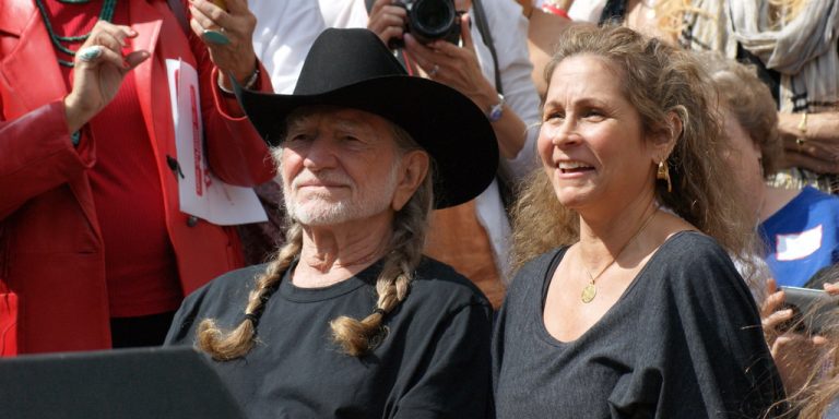 Annie D'Angelo: Willie Nelson wife's Wiki, Age, Bio, Family, Date of ...