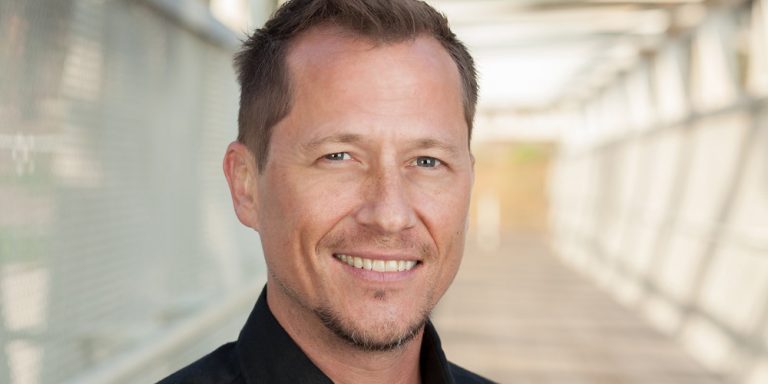 Corin Nemec (aka Jonas Quinn on Stargate SG-1) Wiki Bio, wife, net worth