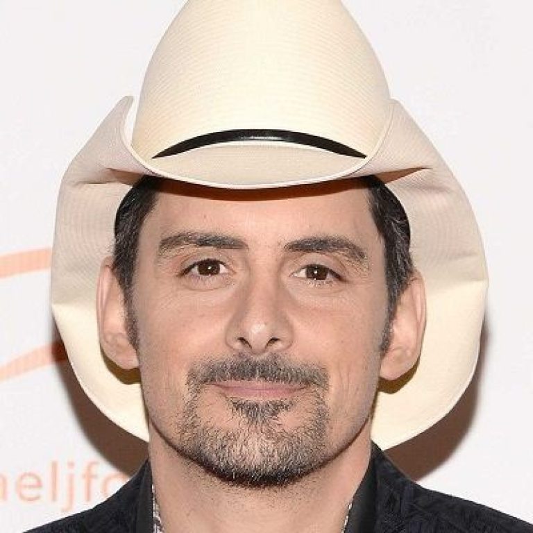 Where's Brad Paisley's son William Huckleberry Paisley now?