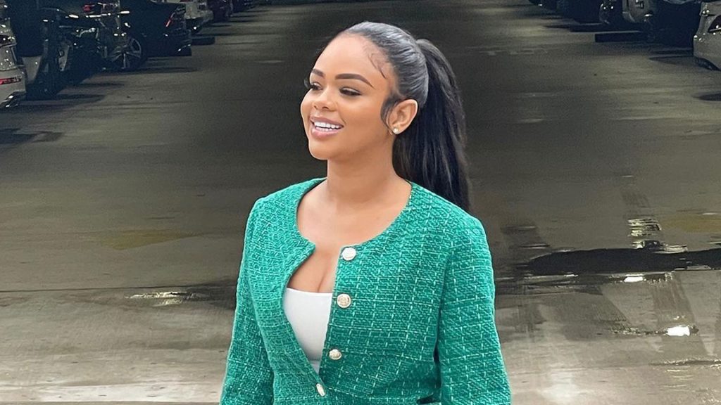 Who is Reyna Love? Her Age, Husband, Body Measurements