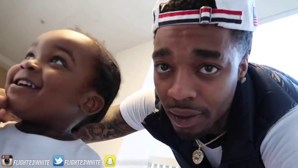 What is FlightReacts Famous for? His Age, Height, Net Worth