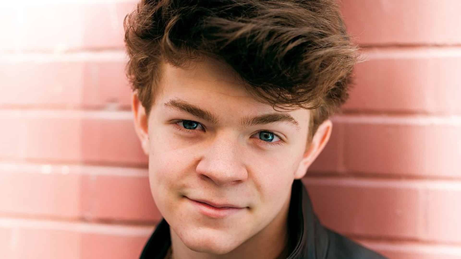 The Life and Career of Oakes Fegley: Age, Height, Family