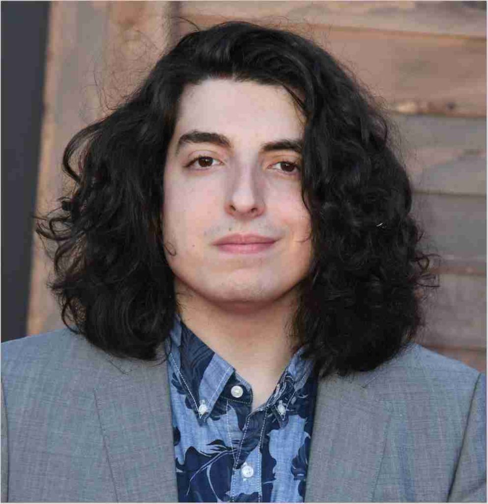 What does Nick Wolfhard do for a living? His Age, Height, GF