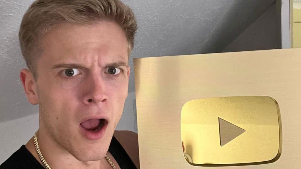 Meet The TikTok star Joe Bartolozzi: Age, Height, GF, Net Worth