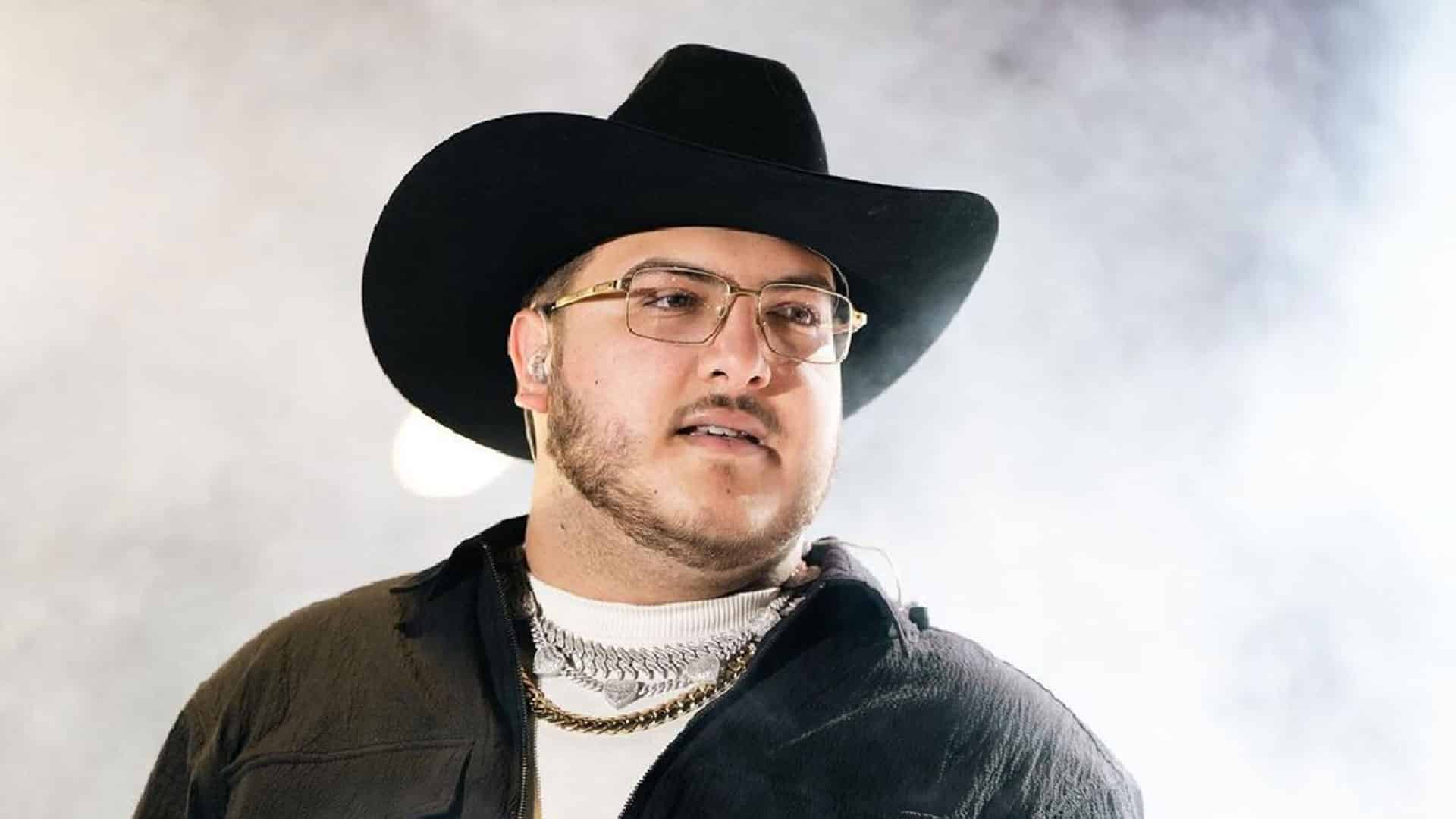 The Life and Career of Adelaido Solís: A Young and Talented Singer