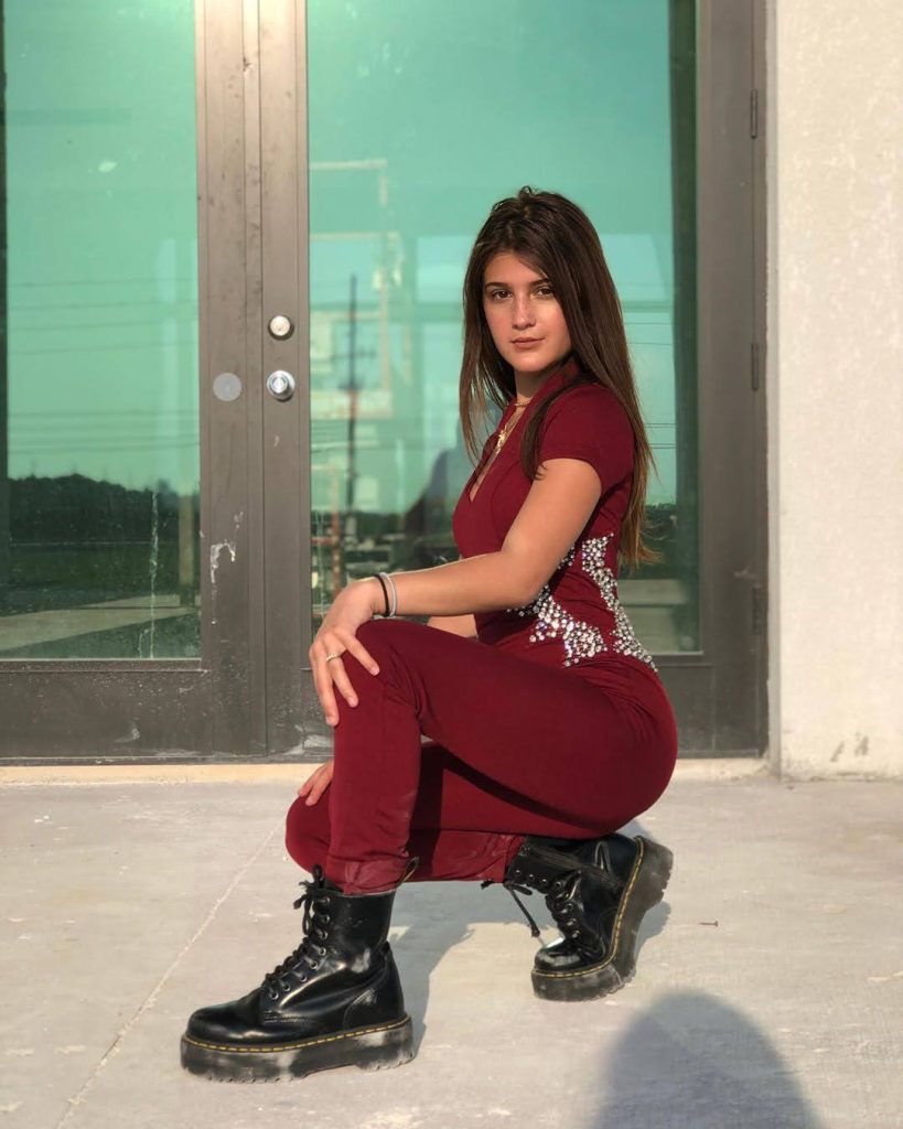 What did Jenny Popach do for a Living? Her Age, Appearance, Bf