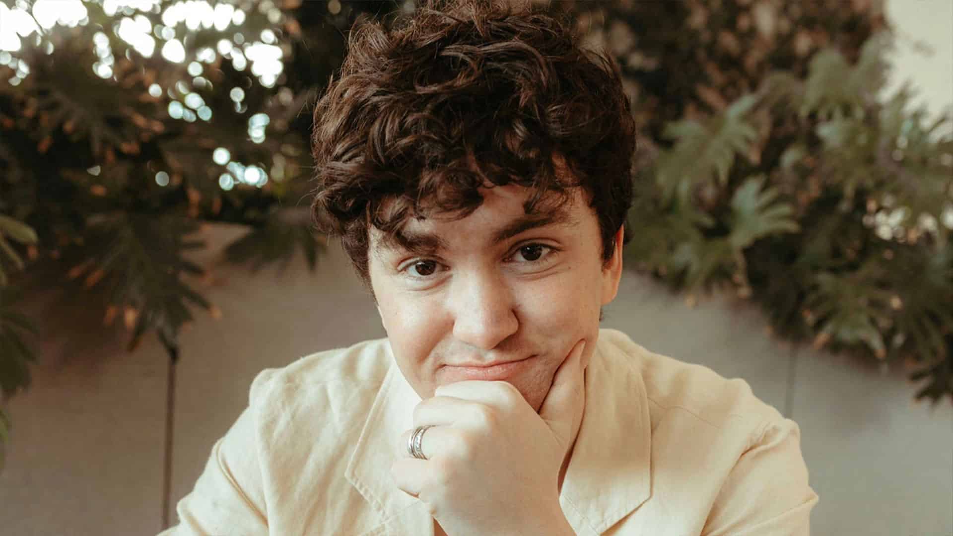 Where is Charlie Hiscock Today? His Age, Parents, Height, Dating