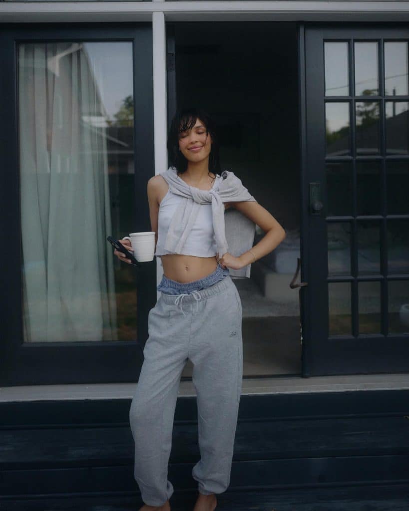 The Naked Truth about Nara Pellman: Age, Height, Childs, Bio