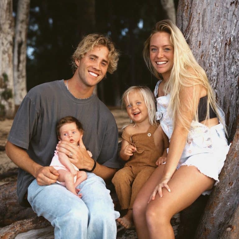 What does the Beeston family do for a living? Age, Names, Salary