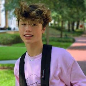 What shows is Owen Holt in? His Age, Height, Siblings, Net Worth