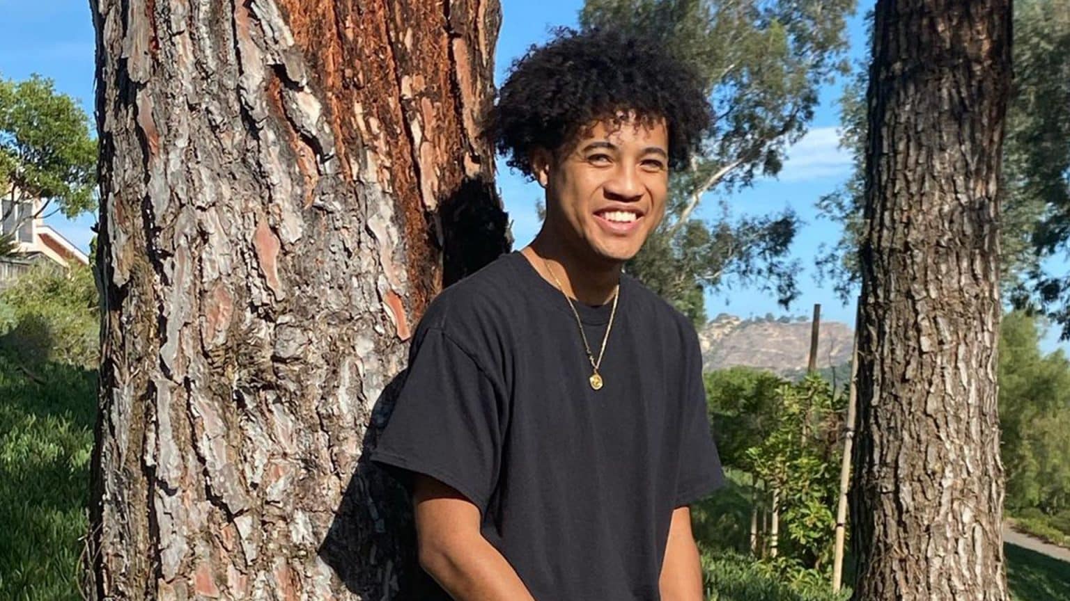 Una estrella de TikTok, Willow Harper: Edad, altura, familia, relación.